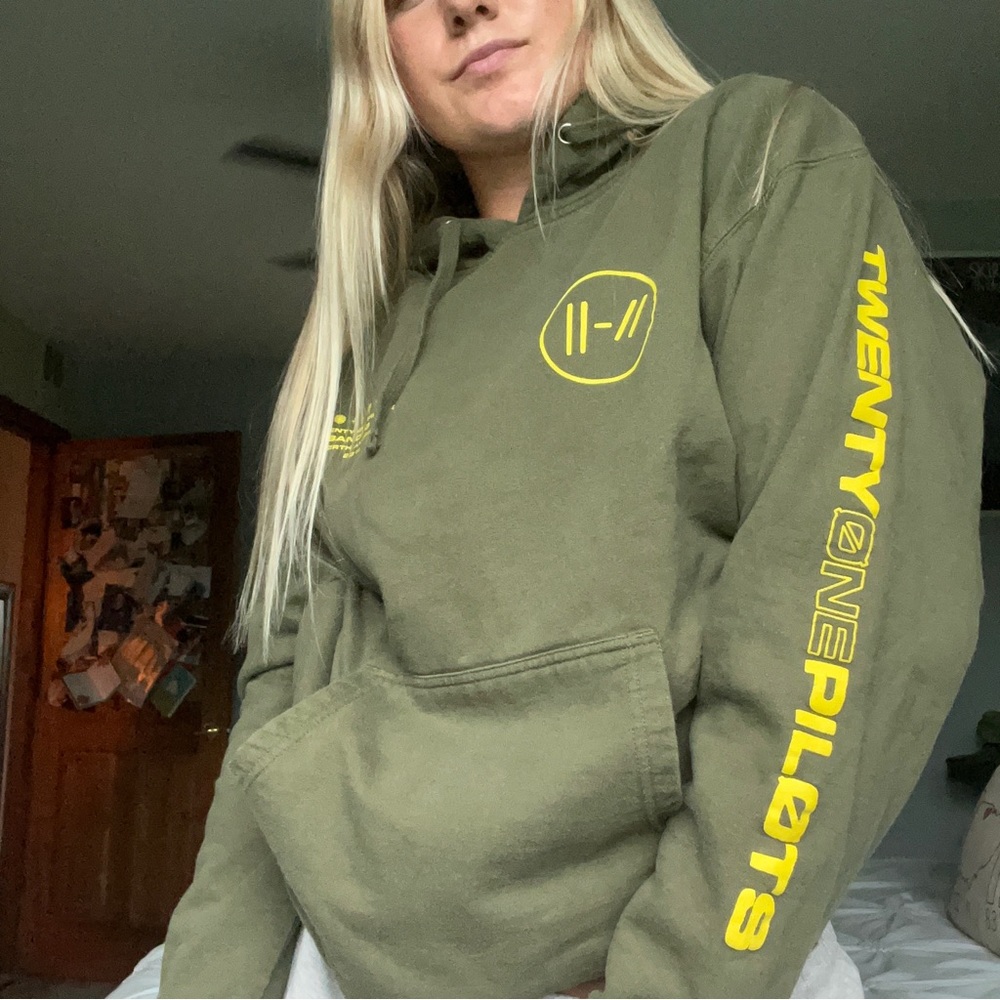 Twenty One Pilots Bandito Tour Hoodie - Gem Twenty One Pilots Bandito Tour Hoodie - Gem